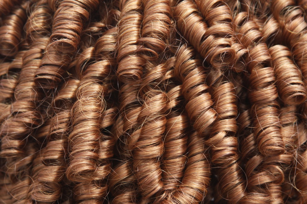 How to Get the Look: Corkscrew Curls - SALONORY Studio