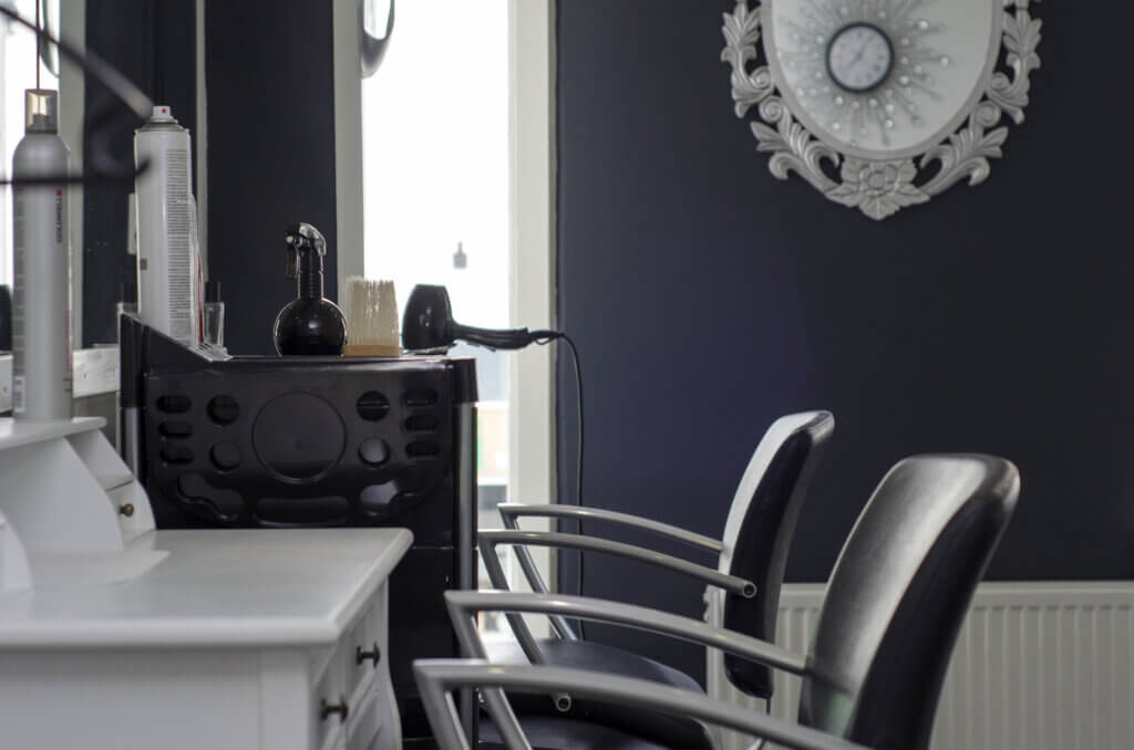 7 Best Paint Colors for a Small Salon - SALONORY Studio