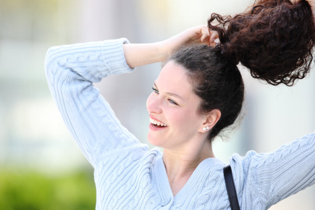 What Causes Split Ends? Everything You Need to Know - SALONORY Studio