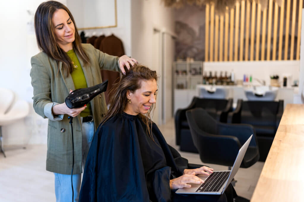What Makes a Hair Salon Successful? - SALONORY Studio